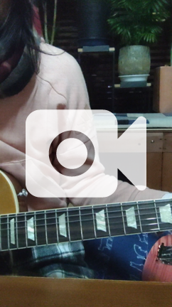 ギターの練習2 | Alissaの猫ちゃんとGuitarのPhotogallery